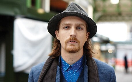 How to Get a Soul Patch Beard in 5 steps | Philips